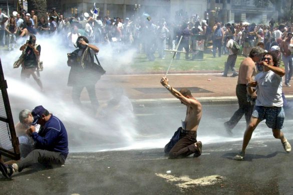 Condenas por la represión de 2001: Sentencia contra el olvido