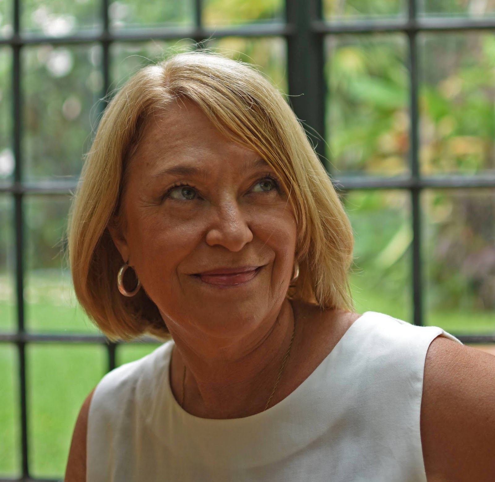 Reseñas Caprichosas - "Lugares vedados" de Mónica Brasca: lo que se ...